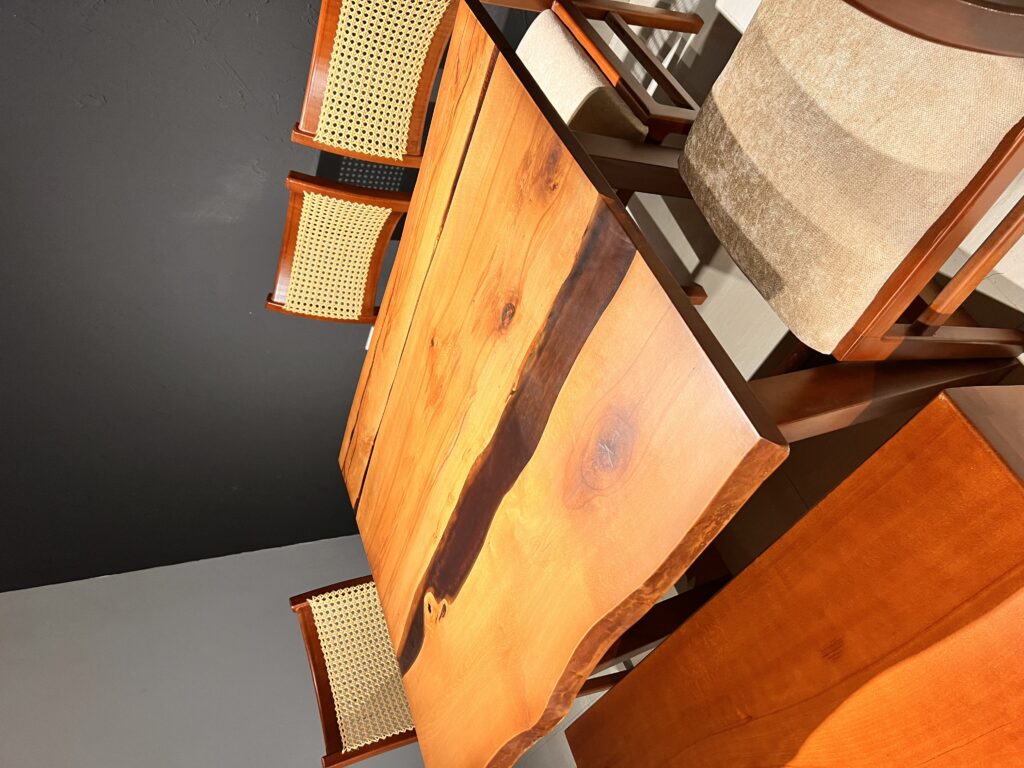 AR-Epo-022 Dining Table – Woodmart Egypt